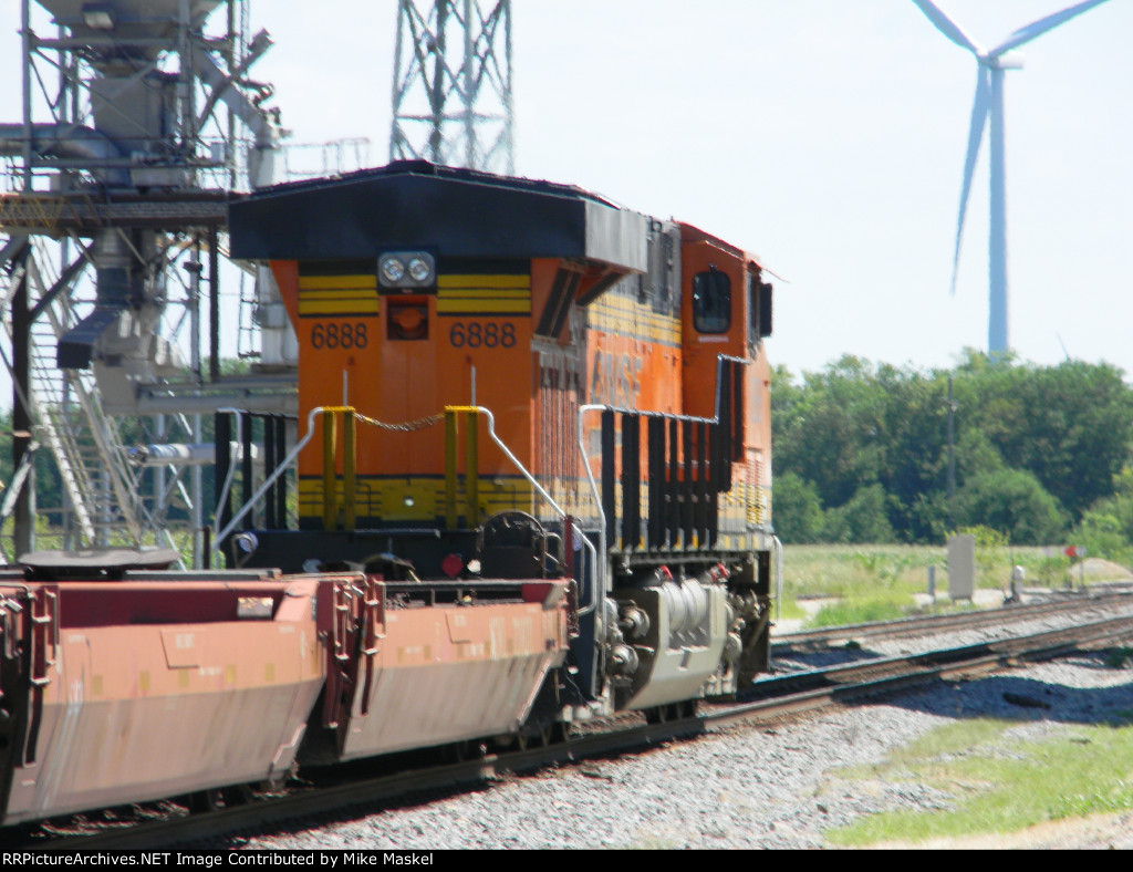 BNSF 6888